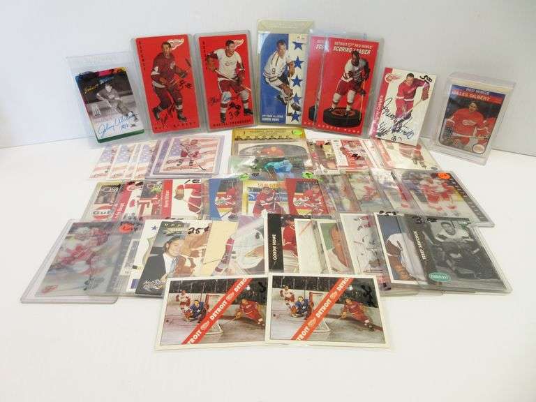 (62) Detroit Red Wing Hockey Cards, includes: 10- Autograph with Ullman ...