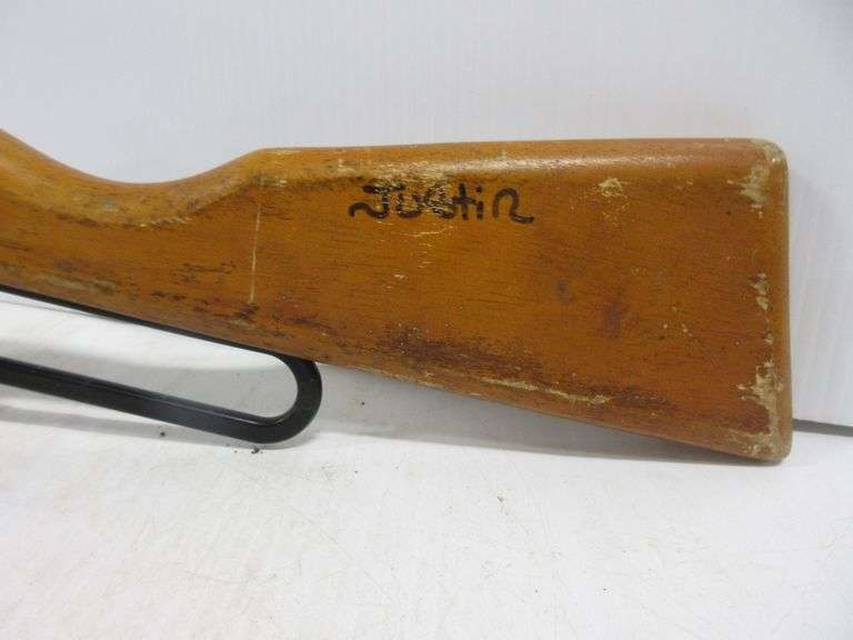 Daisy model 105B buck, good, works - Albrecht Auction Service