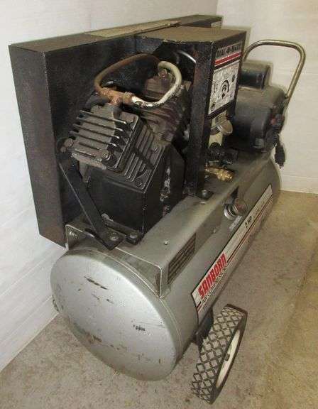 Sanborn silver bullet air compressor, 6.3 SCFM at 40 psi, 2HP, works ...