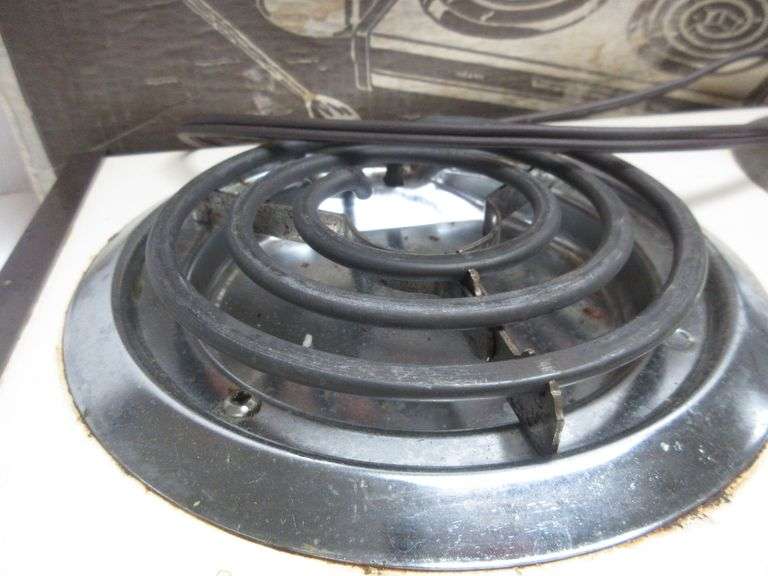 Toastmaster buffet range electric stove top, 2-burner, Model No. 6407 ...