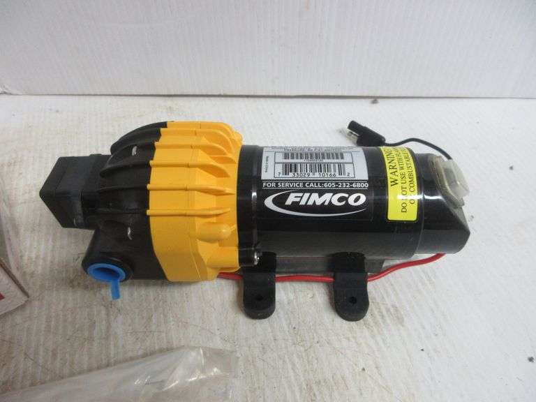 12V 2.1 GPM pump with pressure switch quick disconnect, pump can run ...