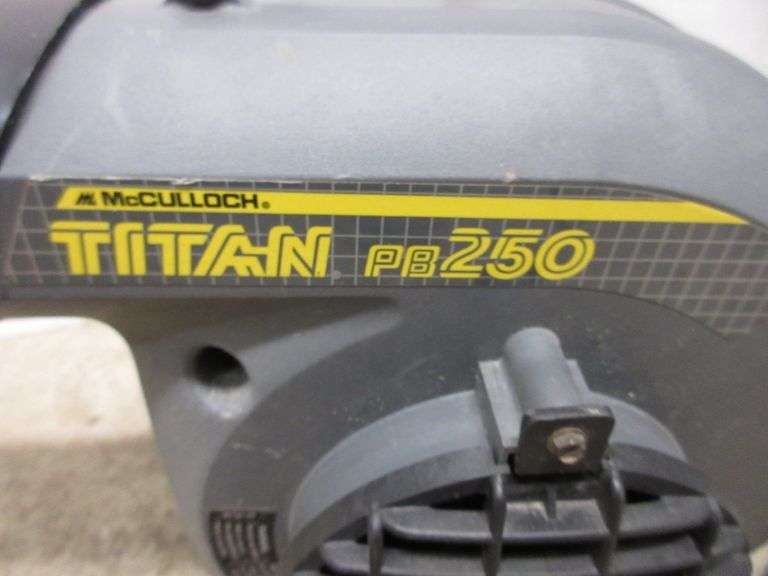 McCulloch Titan PB 250 Gas Blower, works - Albrecht Auction Service