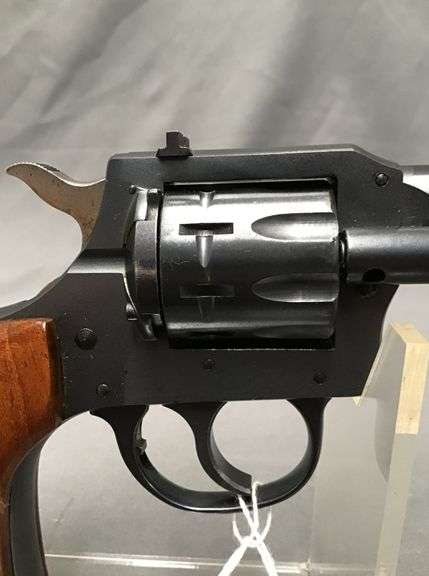 H&R Model 949 .22 Cal. 9-Shot Revolver, Wood Grips - Albrecht Auction ...