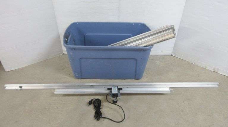 Light rail grow system, aluminium track with (2) motors, pulleys, and ...