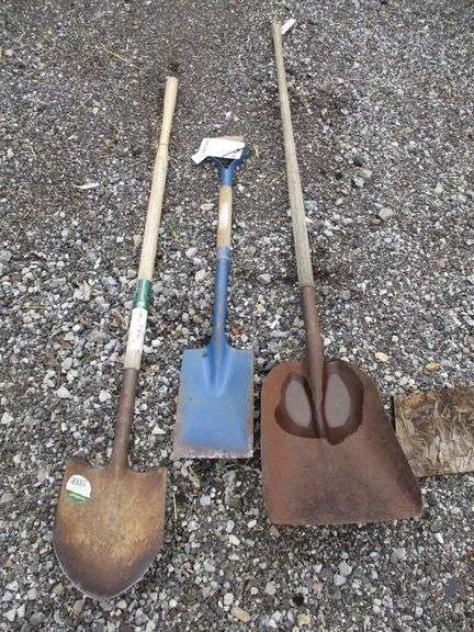 (3) Shovels, includes: 1- Green Thumb power step with ergonomic handle ...