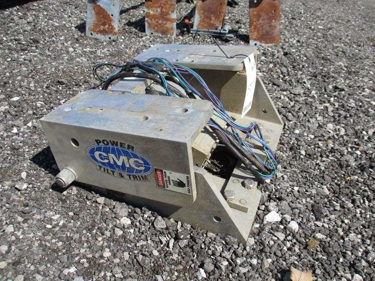 Power CMC tilt and trim, 130 HP, Model PT 130, used - Albrecht Auction ...