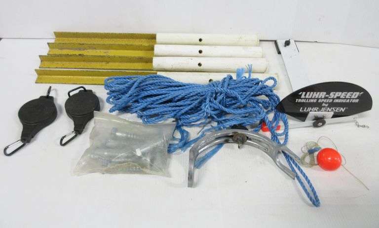 (4) Pole holders, Trolling speed indicator, Misc. rope and hooks ...