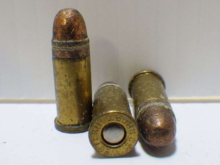 (34) Rounds of Western .32 Short Colt Ammo - Albrecht Auction Service