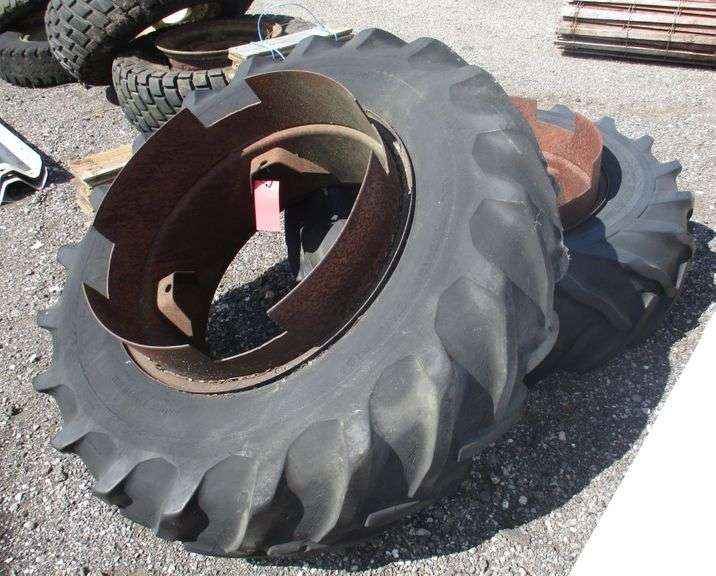 (2) 28" Universal clamp on dual wheels, used - Albrecht Auction Service