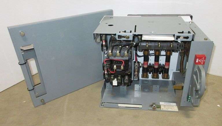 Allen Bradley Mcc bucket; Size 1 starter 110V coil, control transformer ...