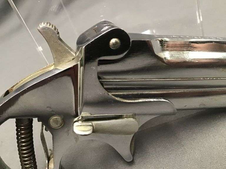 EIG Derringer, .38 Special, Stainless, Made in Italy - Albrecht Auction Service