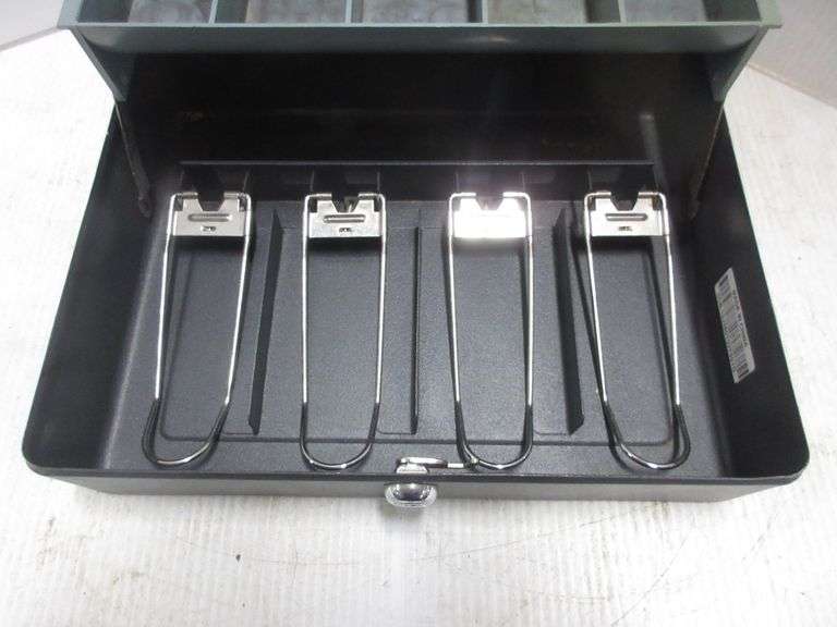 Metal money box, Sentry brand, no keys, fair - Albrecht Auction Service