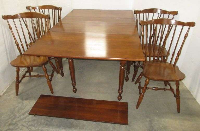 Gate leg table with (4) Chairs, drop leaf, and an extra leaf, leaf- 12 ...