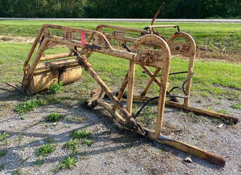 Front end loader, fits Ford 8N, 2N, and 9N tractors, works - Albrecht ...