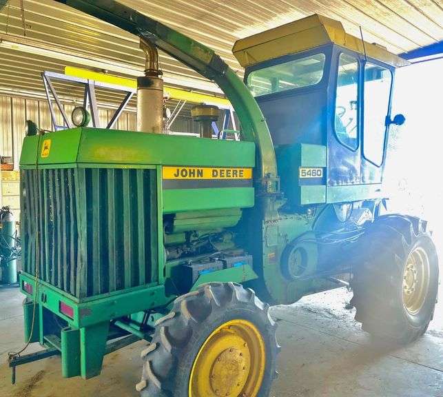 John Deere 5400 Forage Chopper, 3-Row Corn Head, 7' Hay Head Pick-Up ...