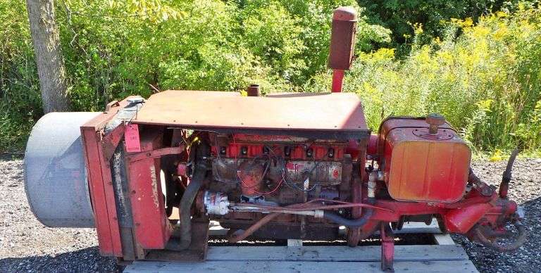 International harvester/farmall 6-cylinder engine, 263 cu. in., runs ...