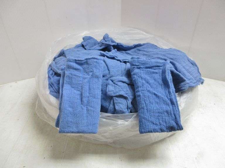 6 lb. bag of blue shop rags, clean - Albrecht Auction Service