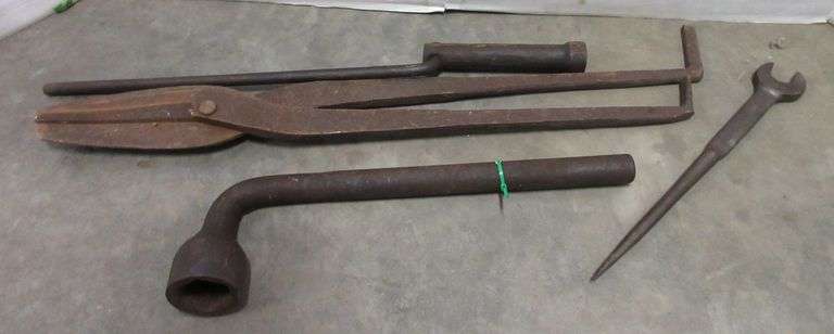 (4) Circa 1900's railroad locomotive tools - Albrecht Auction Service