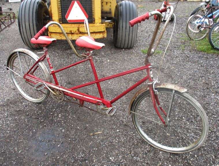 Older Huffy "Daisy" 26" tandem bicycle, tires are flat, has wear ...