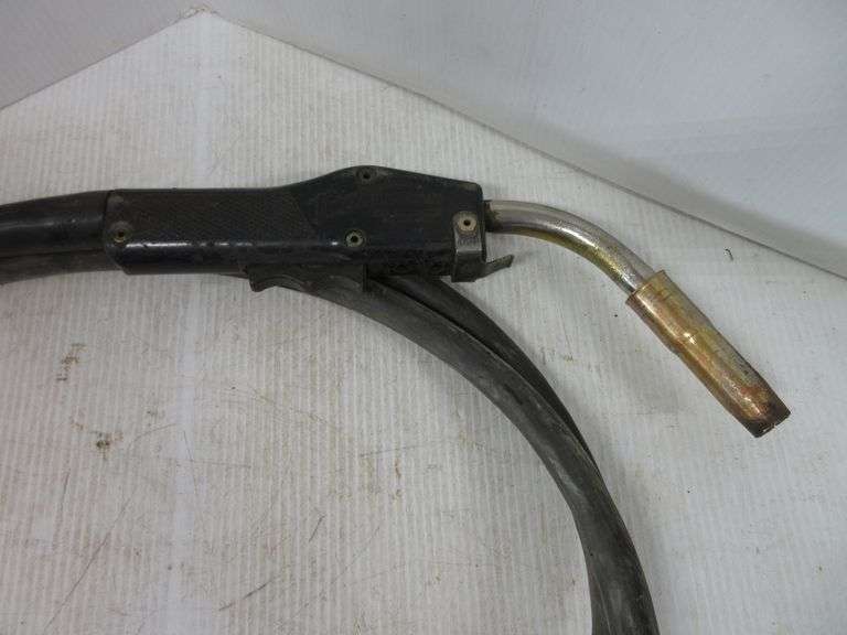 Tweco mig lead for miller welder, 10', good - Albrecht Auction Service