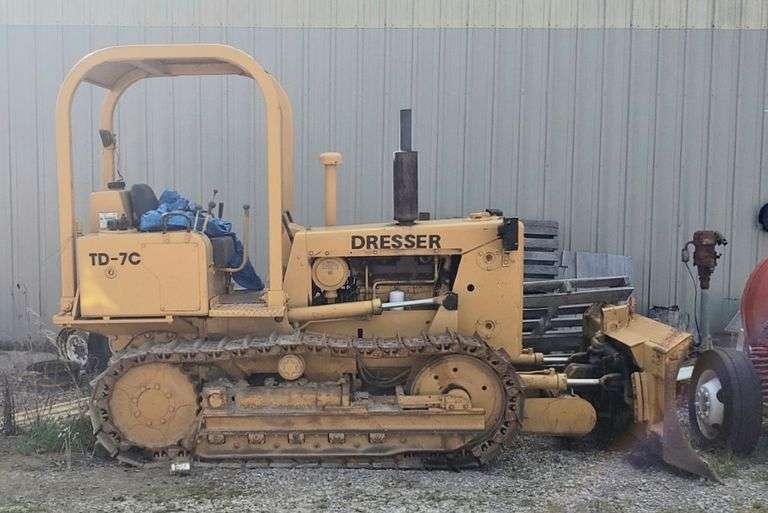 International TD-7C Dozer, New Tracks, Rollers, Sprockets - Albrecht ...