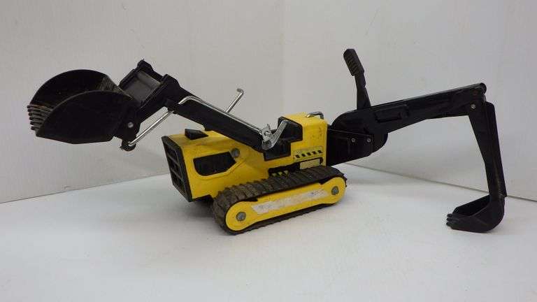 Tonka backhoe, good condition, everything works, little wear - Albrecht ...