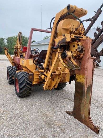 This item Selling ABSOLUTE! ~~~ Case 760 Trencher / Backhoe, 4-Wheel ...