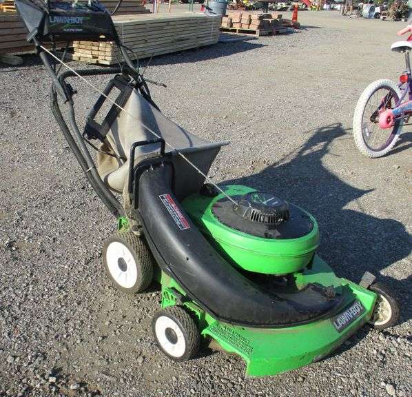 Self propelled lawn boy mower with bagger, 2-cycle, 22", pull start and ...