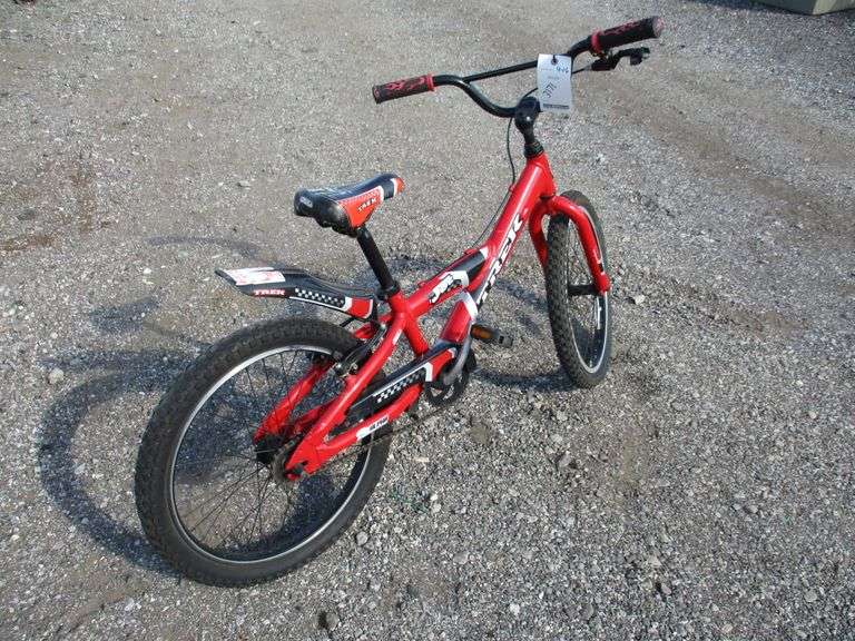 Trek bike, 20" rims, good - Albrecht Auction Service