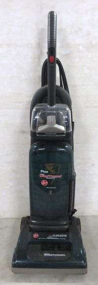 Old Hoover vacuum with wind tunnel technology, works - Albrecht Auction ...