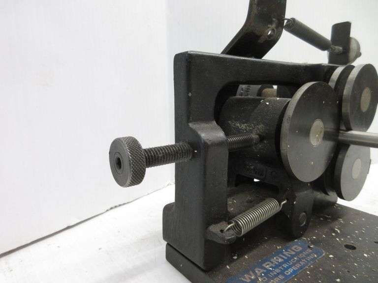 St. Mary spin roll grinding fixture for machining and tooling ...