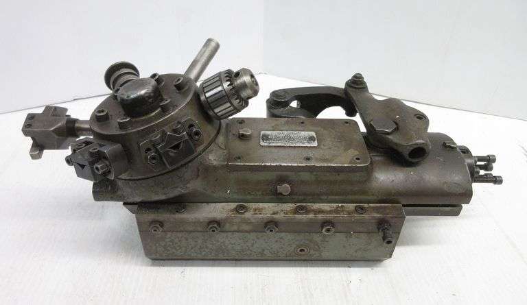 Turret lathe fixture - Albrecht Auction Service