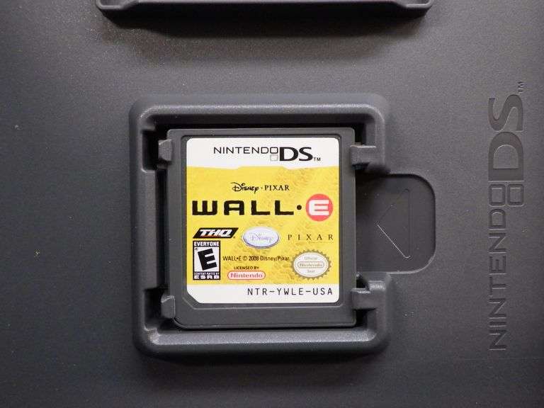 (8) Nintendo DS games, include: Wall-E, Cars, Cars: Mater-National ...