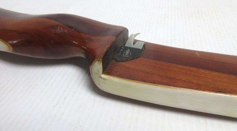 Ben Pearson colt recurve bow, no. 707-62, 59"W, very nice - Albrecht ...