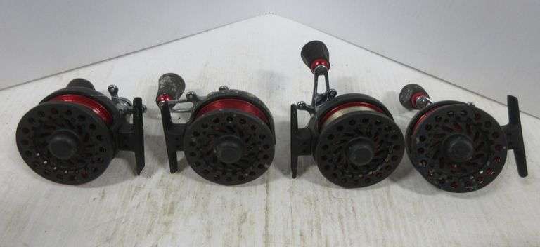 (4) Frabill 3.7:1 straight line ice fishing reels, all working ...