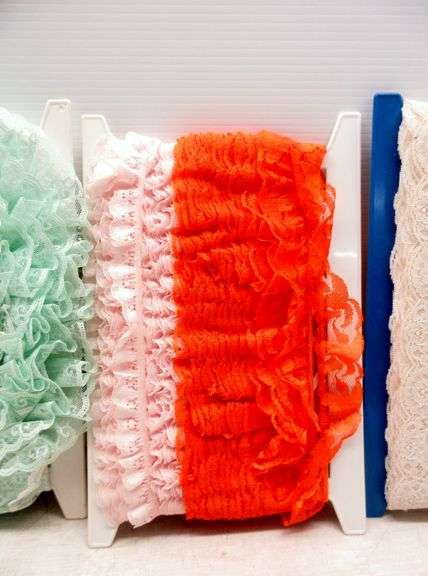 Yards of lace in different colors, all in good condition, for crafts ...