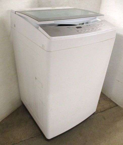 RCA Portable washing machine, Model No. RPWZ10-C, 21"W, works ...