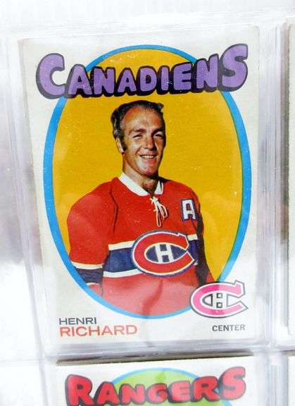 (31) 1971-1972 Topps hockey cards, include: No. 120 Henri Richard, hall ...