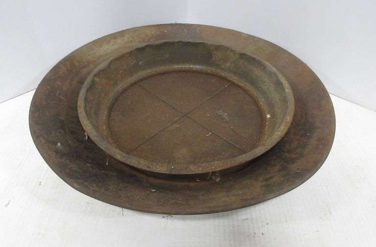 (2) Early mining or grain pans, up to 16"Dia - Albrecht Auction Service