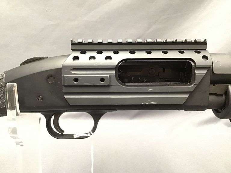Mossberg 590 Shockwave, 12-gauge, chambered for 2 3/4" and 3" shells ...