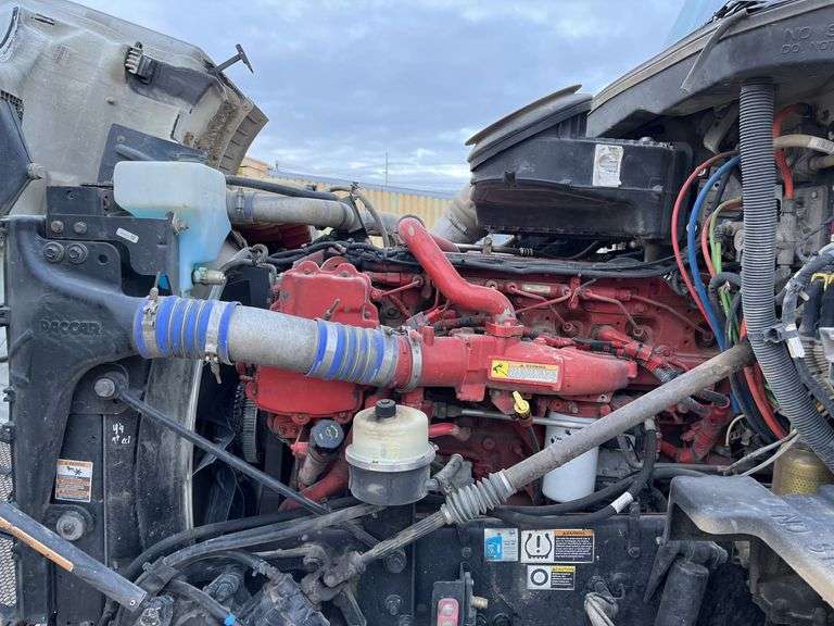 2016 Peterbilt 567 Semi Tractor, (333,000 Miles), Cummins ISX15 Engine ...