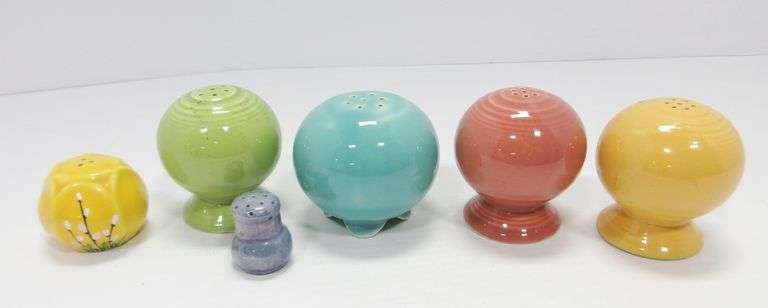 (6) Salt shakers, assorted colors and shapes, up to 2 1/2"H - Albrecht ...
