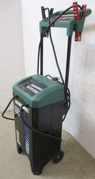 Masterforce heavy duty 6/12V 275 AMP battery charger/maintainer, works ...