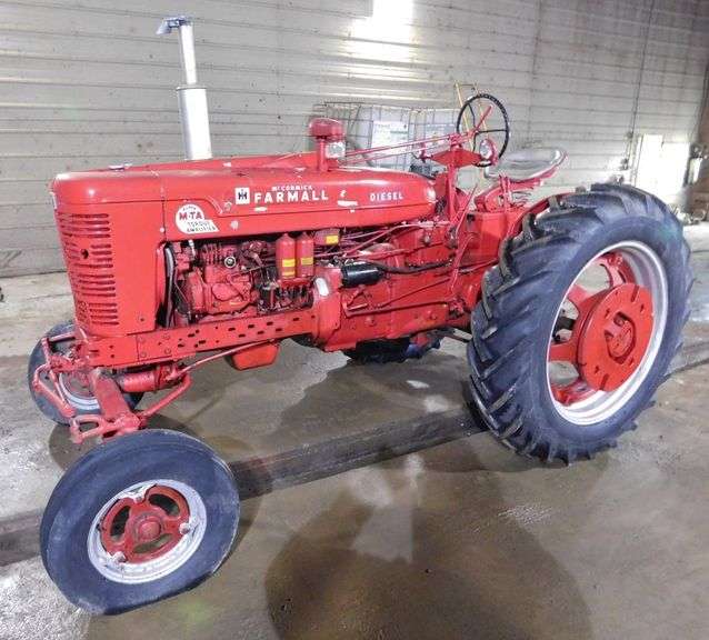 Farmall Super MD-TA Tractor, Diesel, Good Rubber, Runs Well - Albrecht ...