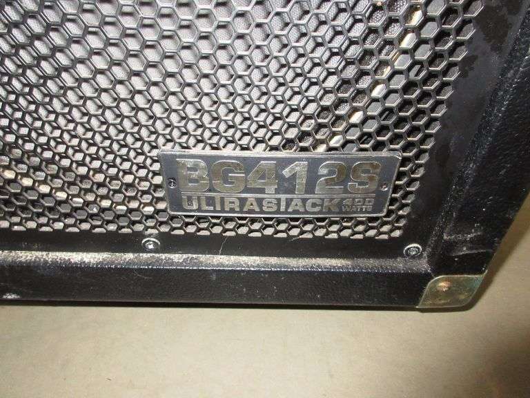 Behringer 4x12 slant back speaker cabinet, ultra stack around stereo or ...