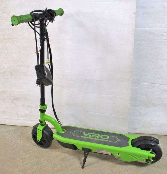 Viro battery operated scooter with charger, ran good, charger cord end ...
