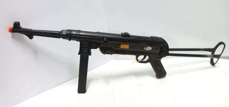 WWII German Submachine Gun Training Gun, MP-40, in fair condition ...