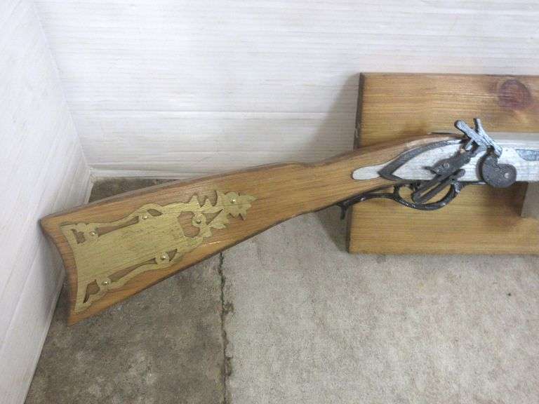 Wooden replica muzzleloader rifle with display board, 59"L, hexagon ...