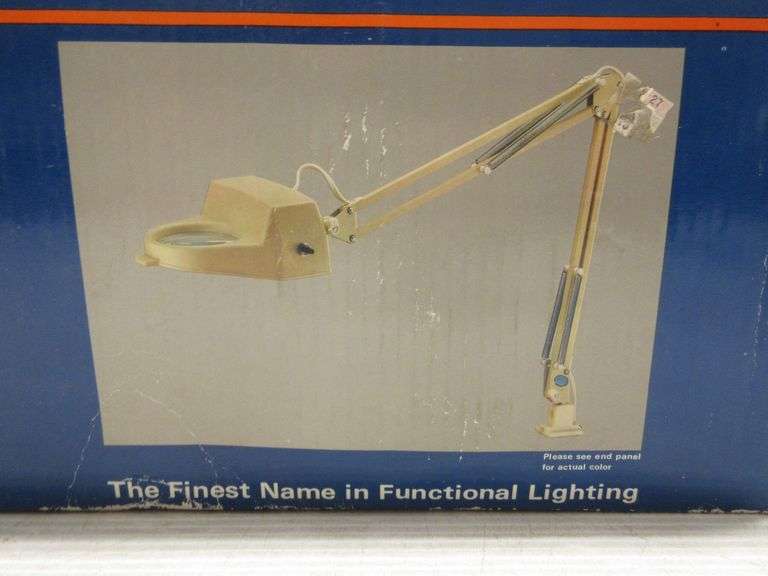 Tensor light with new magnifying and articulating arm - Albrecht ...