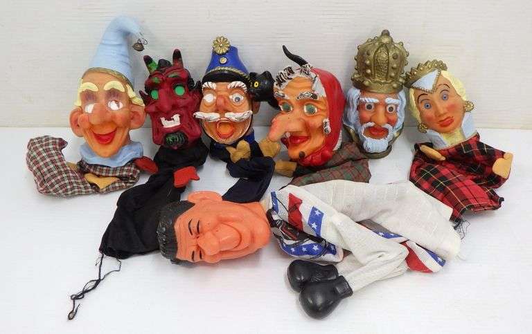 (7) Older rubberhead hand puppets, includes: Witch, Policman, King ...